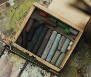 Comparing Drawing Mediums: Everything You Need to Know – Improve Drawing